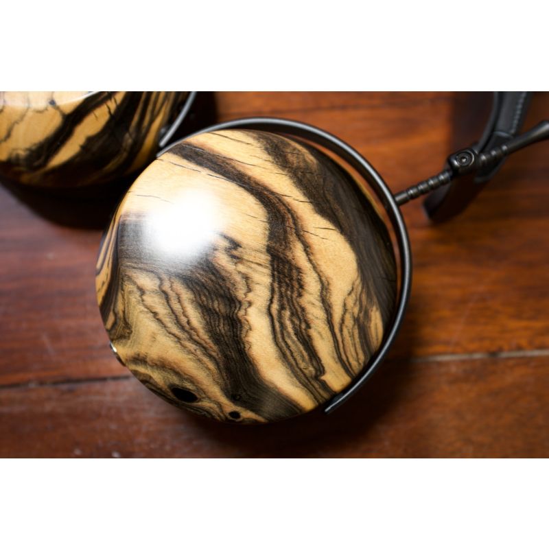 ZMF Atrium Closed LTD Black and White Ebony