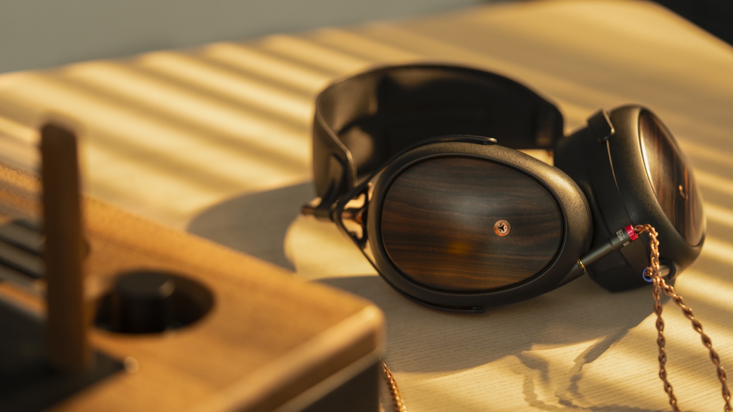 Meze Audio LIRIC (2nd Generation) Closed Back Headphone